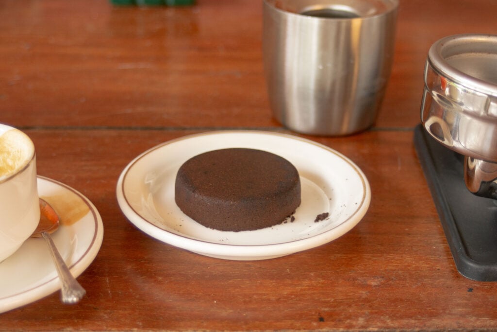 What Should My Espresso Puck Look Like? - La Marzocco Home